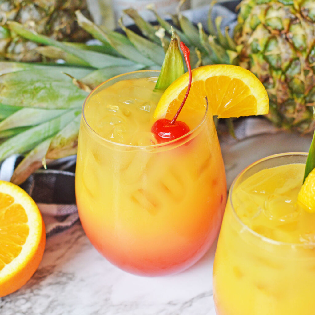 25+ Delicious Whipped Cream Vodka Recipes